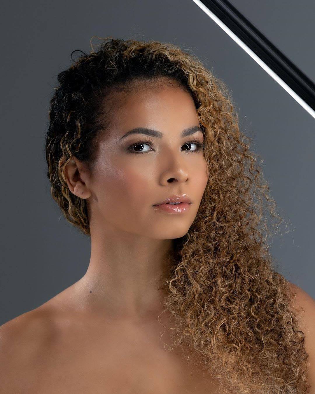 hillary ann williams #2422910 - uludağ sözlük galeri